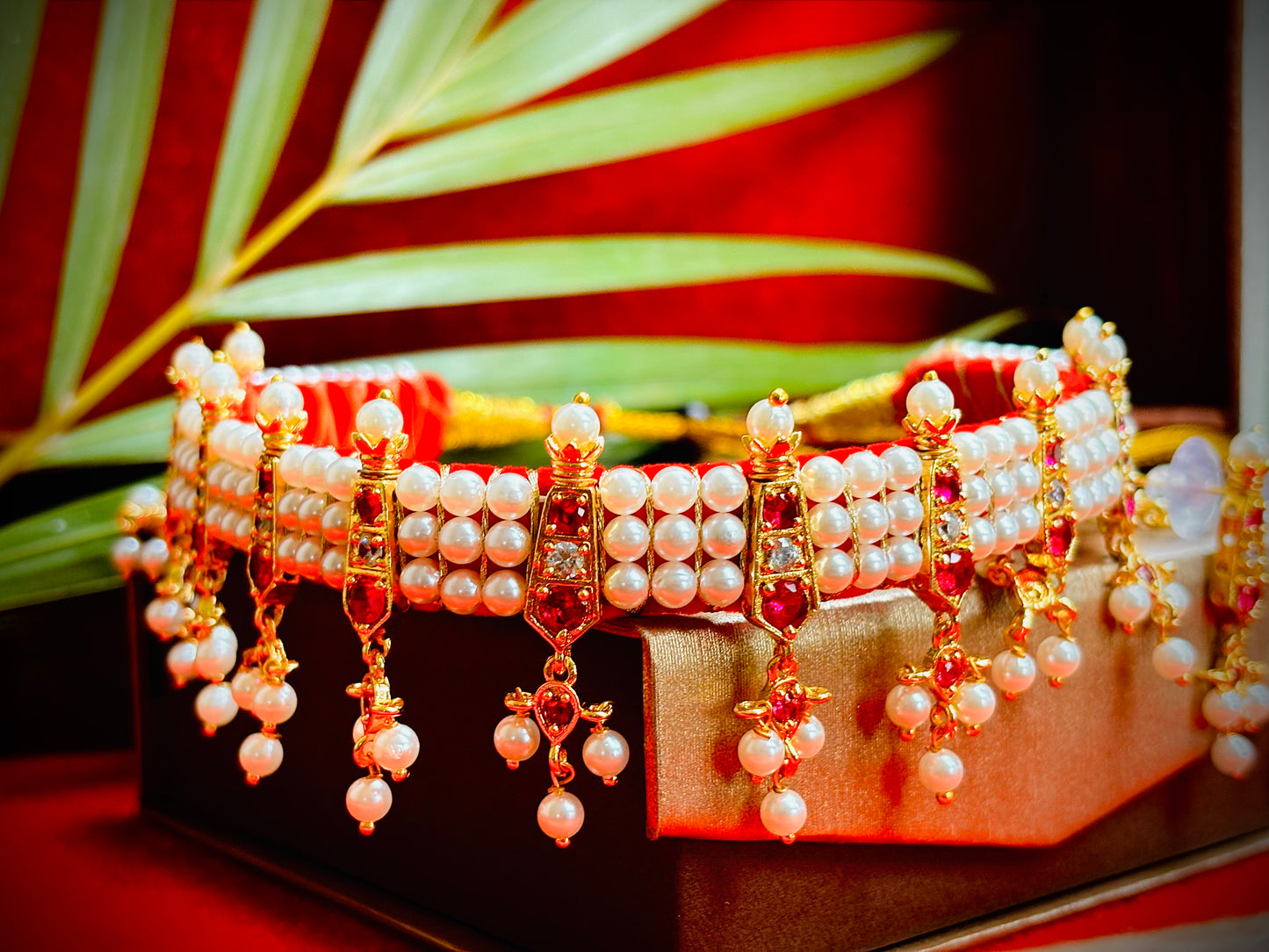 चिंचपेटी + कानातले | Chichpeti + Earnings – PrajaktaRaj