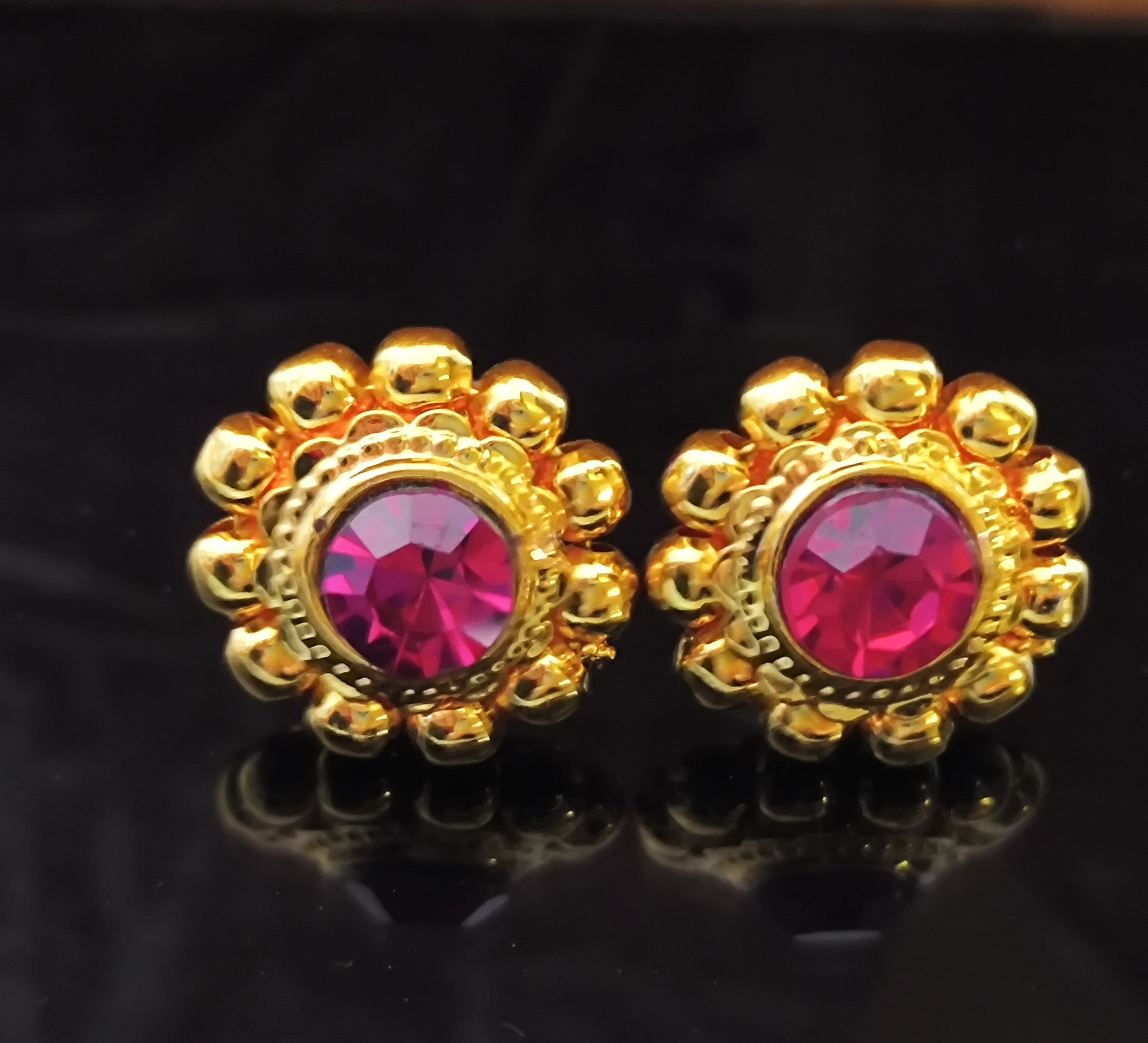 कोल्हापुरी साज + कानातले | Kolhapuri Saaj + Earrings – PrajaktaRaj