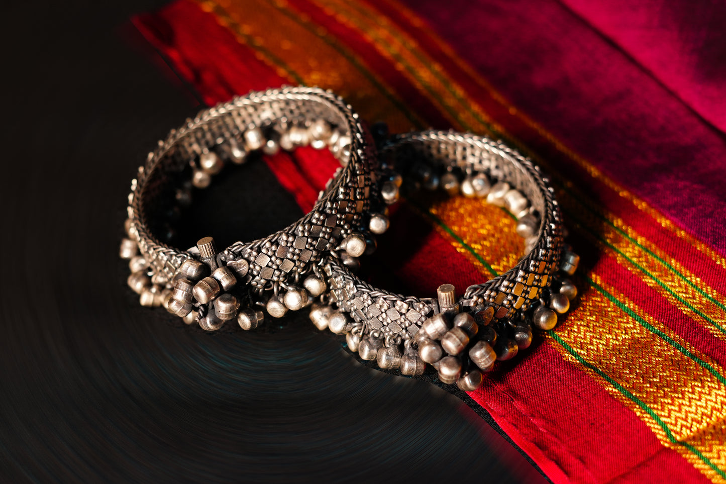 गजरी पैंजण । Gajri Painjan – PrajaktaRaj